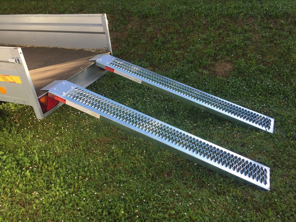 2 Rampes Tôle Galvanisée 1.9m, 350kg - accessoire remorque